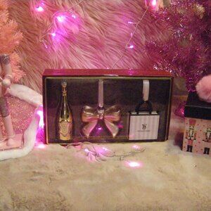 Victoria's Secret | Accents | Victorias Secret Exclusive Limited ...